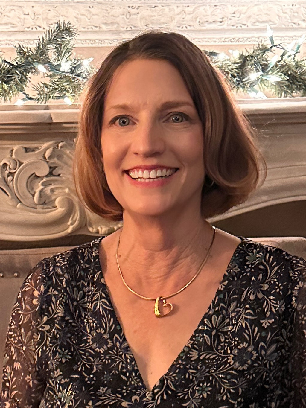 Helping Parents Heal - About Lynn Hollahan